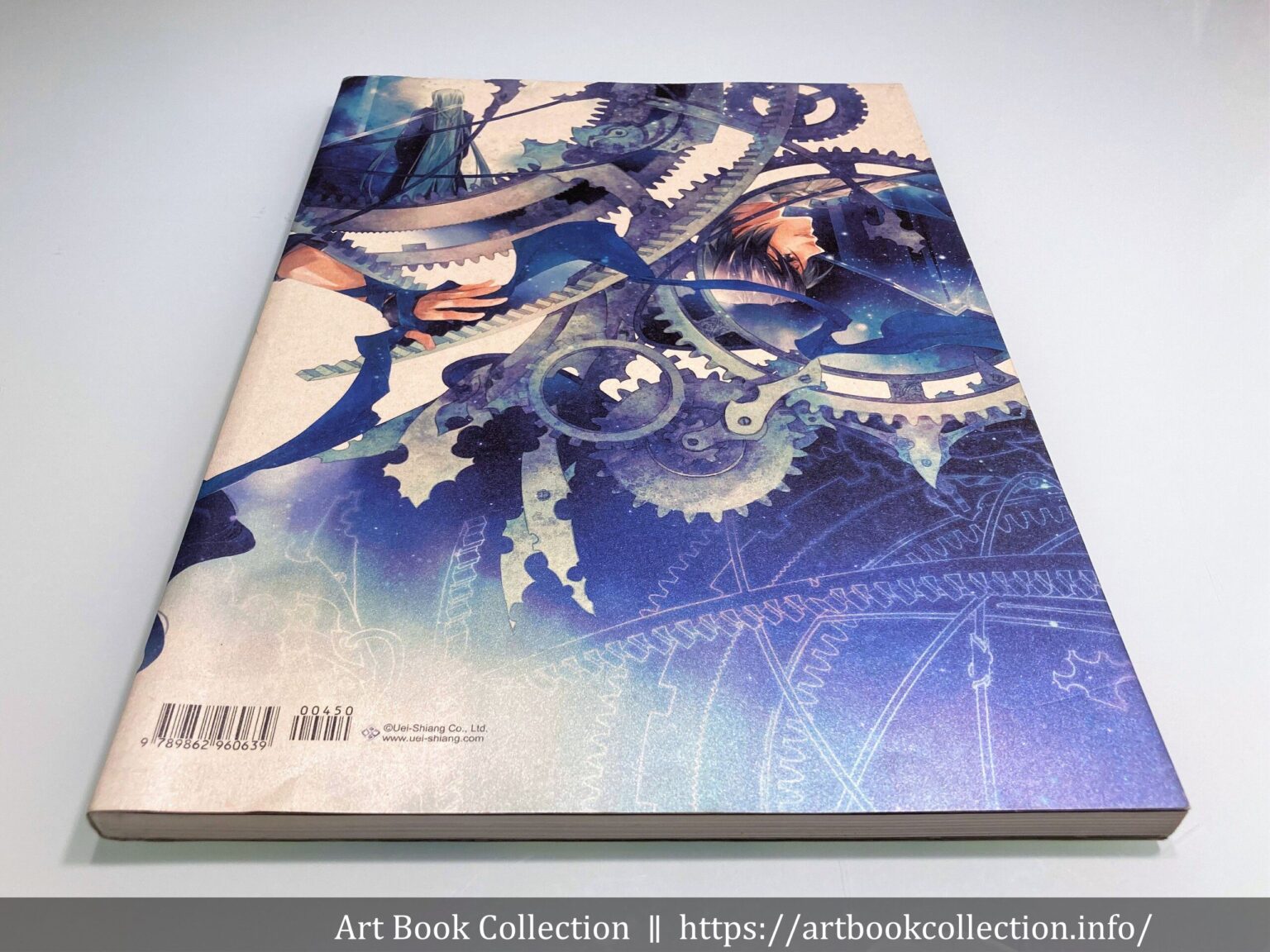 【開箱．畫集】深草｜幻華鏡：深草個人畫集 - Art Book Collection