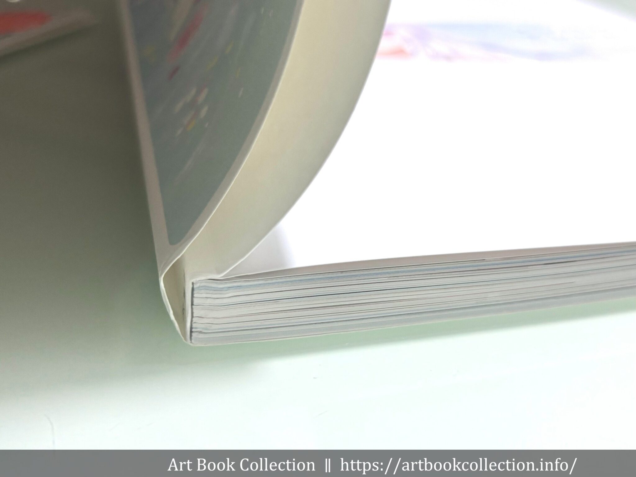 【開箱．畫集】ミニョン｜mignon 畫集：YUMMY TUMMY - Art Book Collection